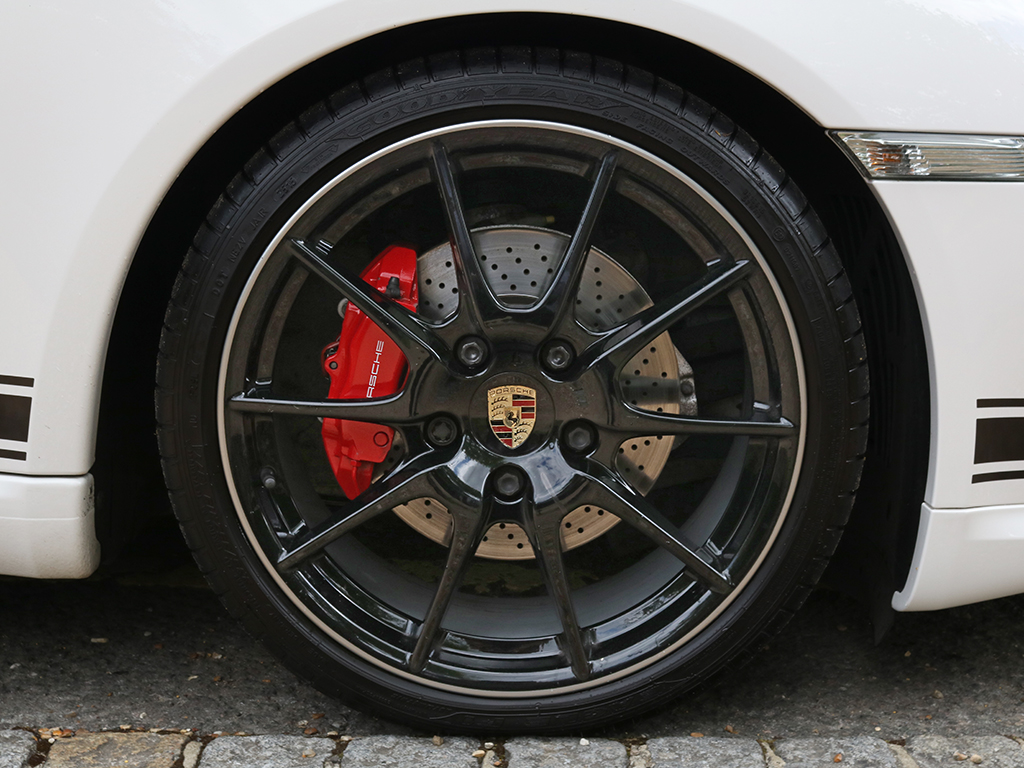 Porsche (987) Cayman R 2012 | Surrey Near London Hampshire Sussex ...