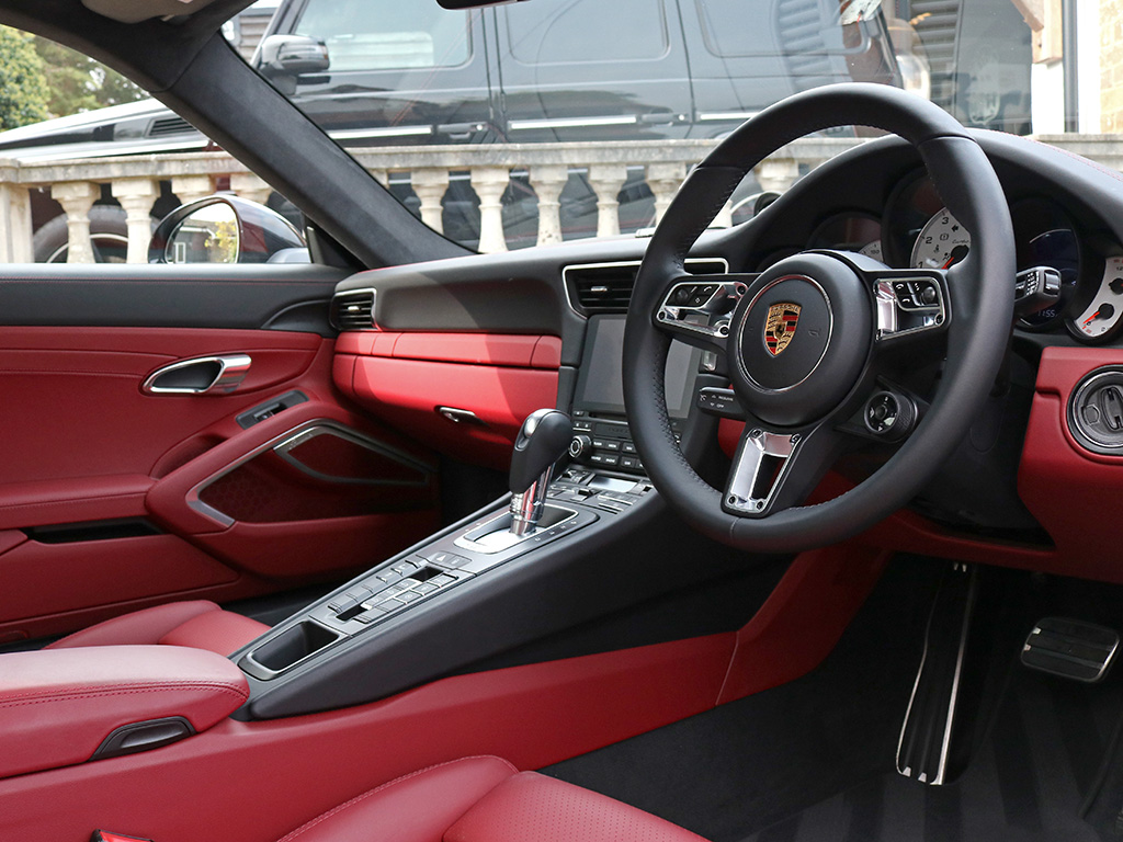 Porsche (991) Turbo S 2017 | Surrey Near London Hampshire Sussex ...