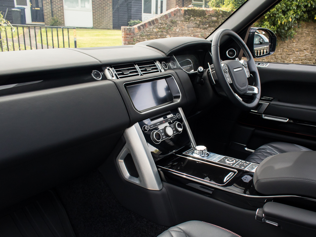 Range Rover SV Dynamic Autobiography - 5.0 Litre Supercharged 2017 ...