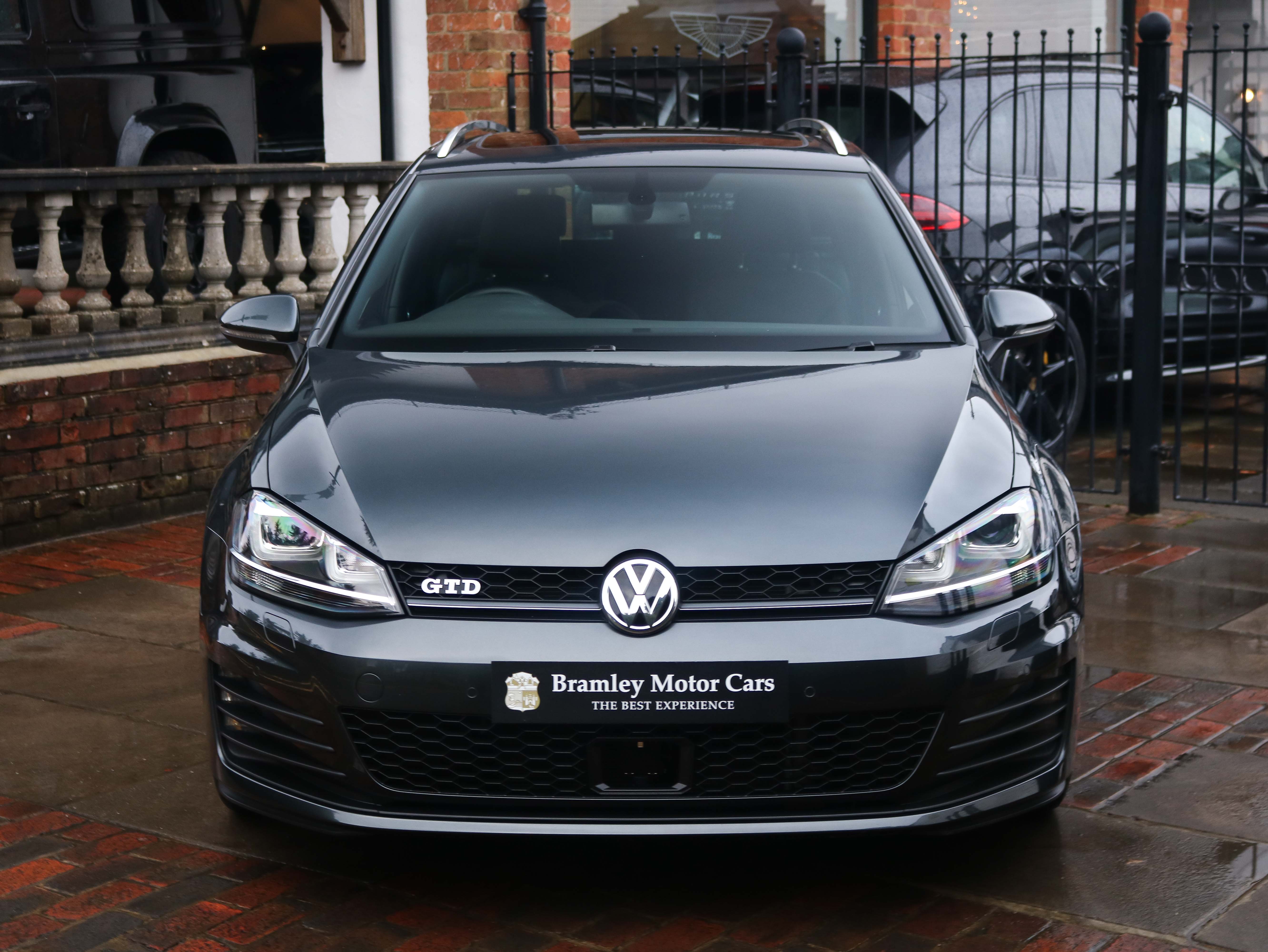Volkswagen Golf GTD TDI Estate 2016 | Surrey Near London Hampshire ...