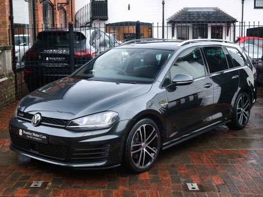Volkswagen Golf GTD TDI Estate 2016 | Surrey Near London Hampshire ...