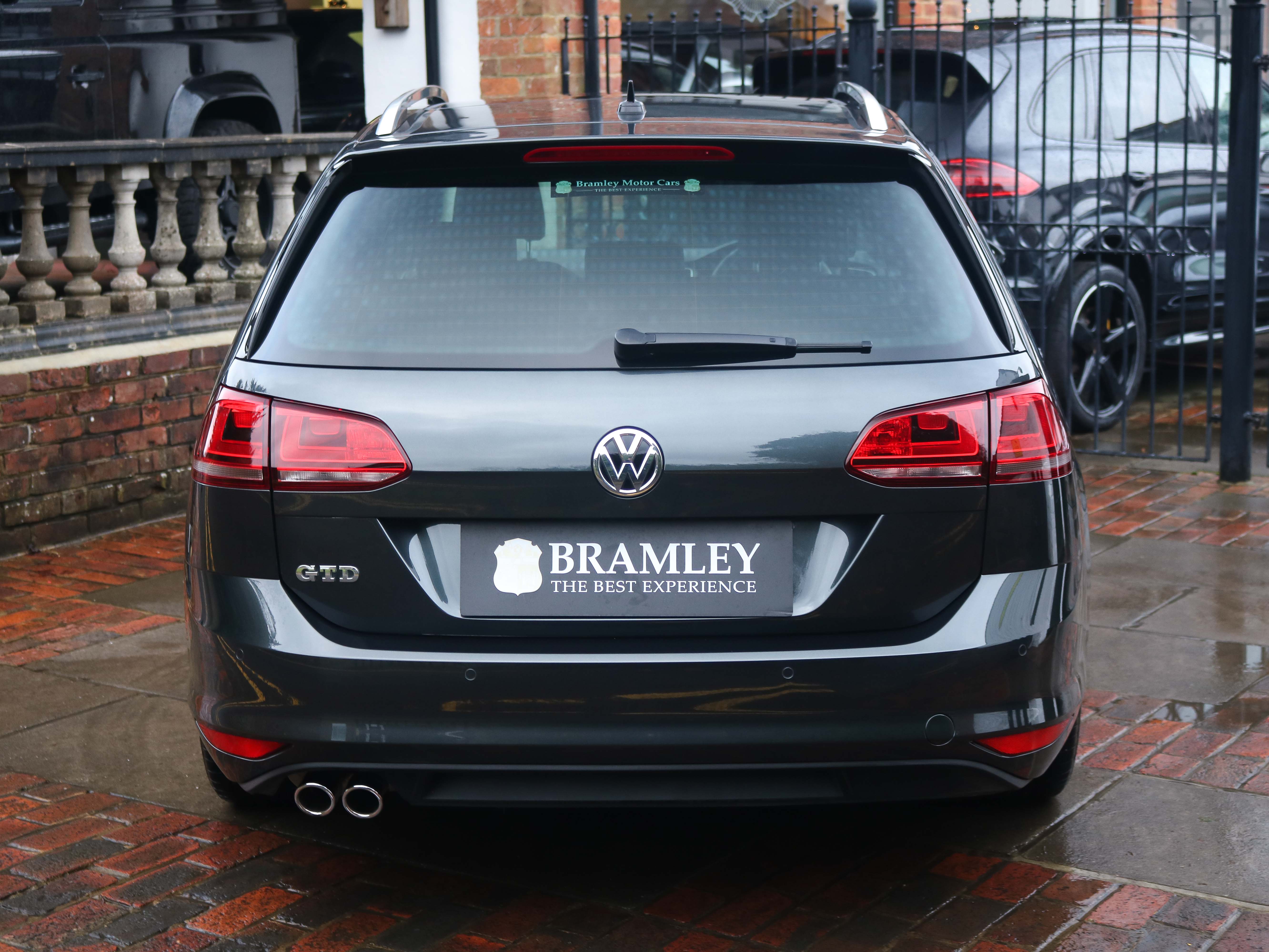 Volkswagen Golf GTD TDI Estate 2016 | Surrey Near London Hampshire ...